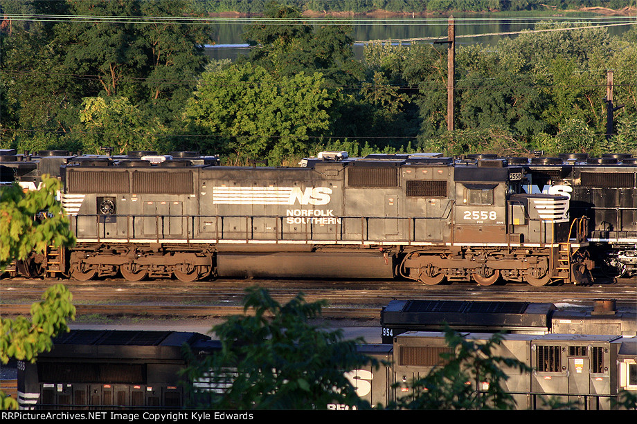 NS SD70 #2558